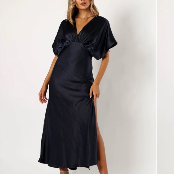 Petal & Pup | Dresses | Elegant Navy Satin Dress | Poshmark